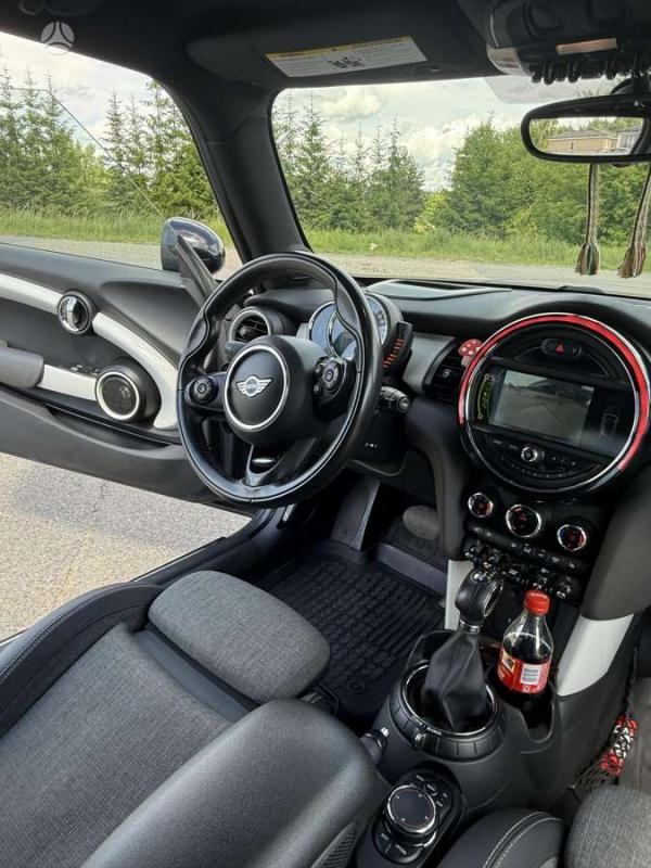 Grey MINI cooper-s 2014 in Vilnius, with an engine capacity of 2.00 L and mileage of 162 thousand km for 10500 €, photo 4 on AUTOMOTO.COM.LV