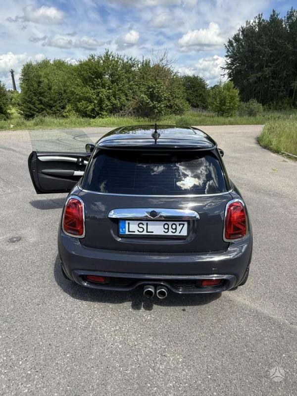 Grey MINI cooper-s 2014 in Vilnius, with an engine capacity of 2.00 L and mileage of 162 thousand km for 10500 €, photo 5 on AUTOMOTO.COM.LV