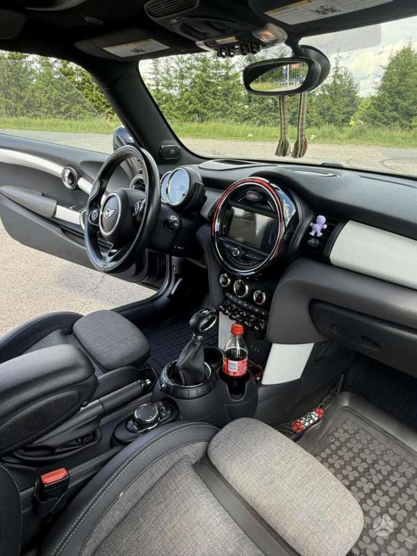 Grey MINI cooper-s 2014 in Vilnius, with an engine capacity of 2.00 L and mileage of 162 thousand km for 10500 €, photo 8 on AUTOMOTO.COM.LV
