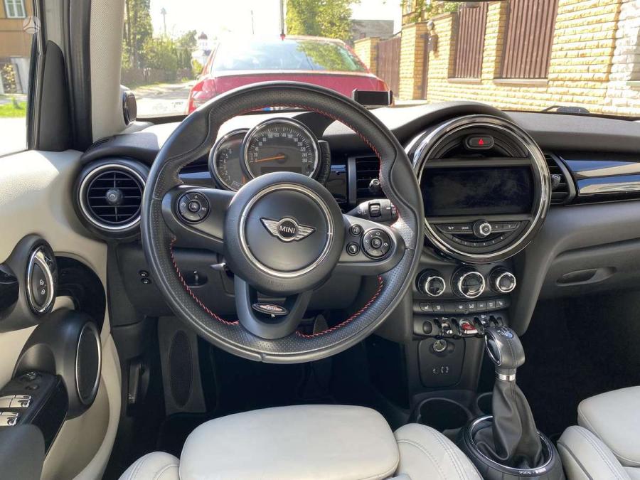 Grey MINI cooper-s 2014 in Vilnius, with an engine capacity of 2.00 L and mileage of 150 thousand km for 7900 €, photo 11 on AUTOMOTO.COM.LV