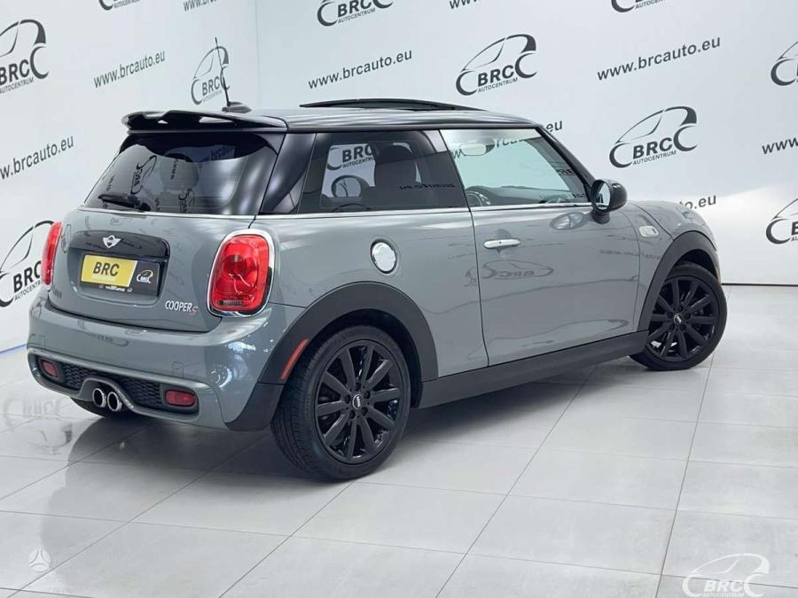 Pelēks MINI cooper-s 2015 Viļņa, ar dzinēja tilpumu 2.00 L un nobraukumu 106 tūkst. km par 9900 €, foto 3 vietnē AUTOMOTO.COM.LV