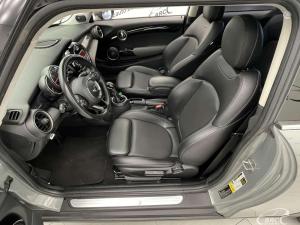 Pelēks MINI cooper-s 2015 Viļņa, ar dzinēja tilpumu 2.00 L un nobraukumu 106 tūkst. km par 9900 €, foto 19 vietnē AUTOMOTO.COM.LV