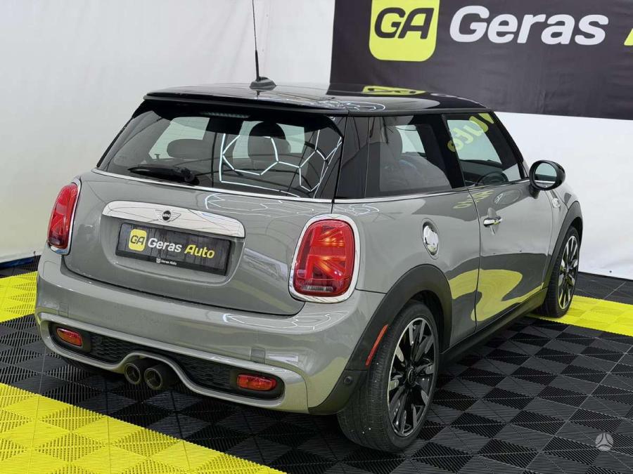 Grey MINI cooper-s 2019 in Vilnius, with an engine capacity of 2.00 L and mileage of 36 thousand km for 16950 €, photo 4 on AUTOMOTO.COM.LV