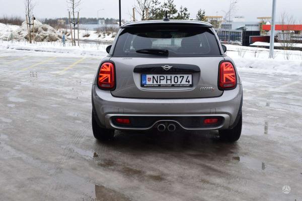 Grey MINI cooper-s 2020 in Vilnius, with an engine capacity of 2.00 L and mileage of 53 thousand km for 16700 €, photo 6 on AUTOMOTO.COM.LV
