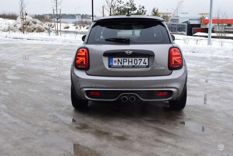 Grey MINI cooper-s 2020 in Vilnius, with an engine capacity of 2.00 L and mileage of 53 thousand km for 16700 €, photo 6 on AUTOMOTO.COM.LV