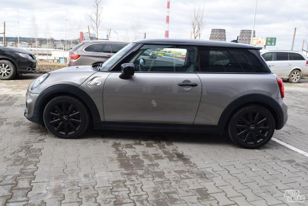 Grey MINI cooper-s 2020 in Vilnius, with an engine capacity of 2.00 L and mileage of 53 thousand km for 16700 €, photo 4 on AUTOMOTO.COM.LV