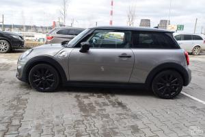 Grey MINI cooper-s 2020 in Vilnius, with an engine capacity of 2.00 L and mileage of 53 thousand km for 16700 €, photo 5 on AUTOMOTO.COM.LV