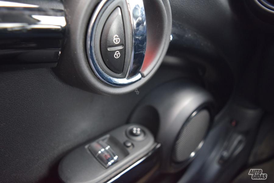 Grey MINI cooper-s 2020 in Vilnius, with an engine capacity of 2.00 L and mileage of 53 thousand km for 16700 €, photo 22 on AUTOMOTO.COM.LV