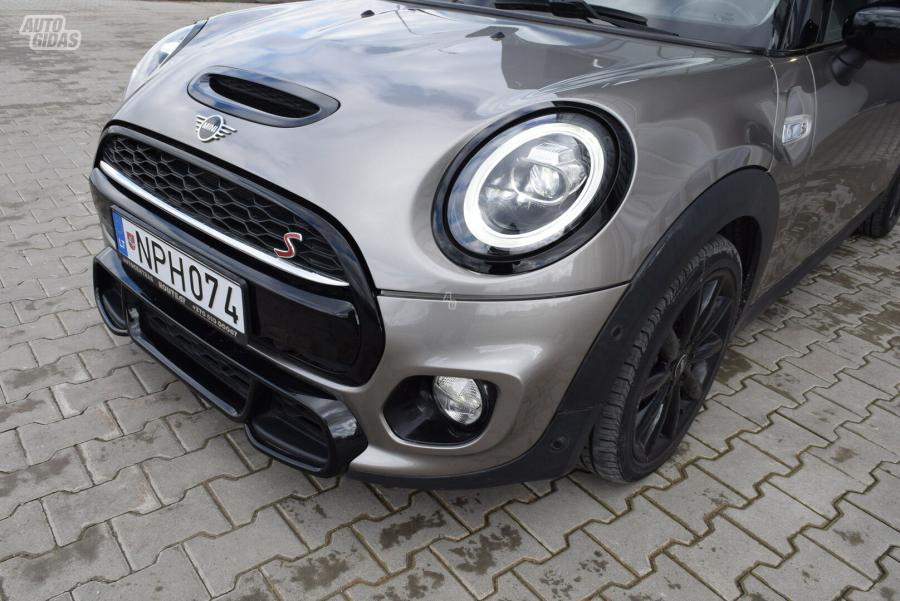 Grey MINI cooper-s 2020 in Vilnius, with an engine capacity of 2.00 L and mileage of 53 thousand km for 16700 €, photo 24 on AUTOMOTO.COM.LV