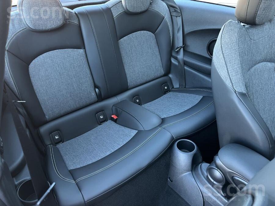 Pelēks MINI cooper-s 2020 Rīga, ar dzinēja tilpumu 0.00 L un nobraukumu 44 tūkst. km par 18500 €, foto 9 vietnē AUTOMOTO.COM.LV