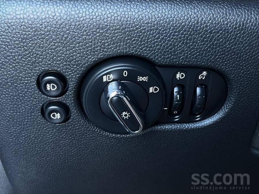 Pelēks MINI cooper-s 2020 Rīga, ar dzinēja tilpumu 0.00 L un nobraukumu 44 tūkst. km par 18500 €, foto 18 vietnē AUTOMOTO.COM.LV