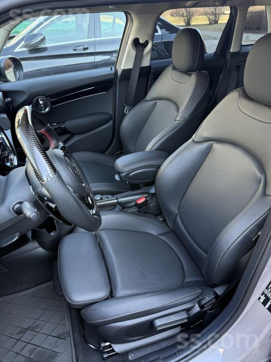 Pelēks MINI cooper-s 2022 Rīga, ar dzinēja tilpumu 2.00 L un nobraukumu 26 tūkst. km par 27500 €, foto 14 vietnē AUTOMOTO.COM.LV