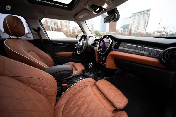 Pelēks MINI cooper-s 2022 Viļņa, ar dzinēja tilpumu 2.00 L un nobraukumu 22 tūkst. km par 24200 €, foto 3 vietnē AUTOMOTO.COM.LV