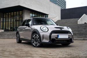 Pelēks MINI cooper-s 2022 Viļņa, ar dzinēja tilpumu 2.00 L un nobraukumu 22 tūkst. km par 24200 €, foto 5 vietnē AUTOMOTO.COM.LV