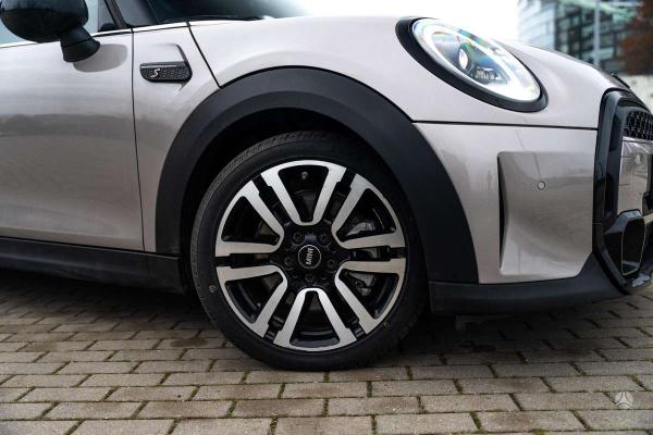 Pelēks MINI cooper-s 2022 Viļņa, ar dzinēja tilpumu 2.00 L un nobraukumu 22 tūkst. km par 24200 €, foto 8 vietnē AUTOMOTO.COM.LV