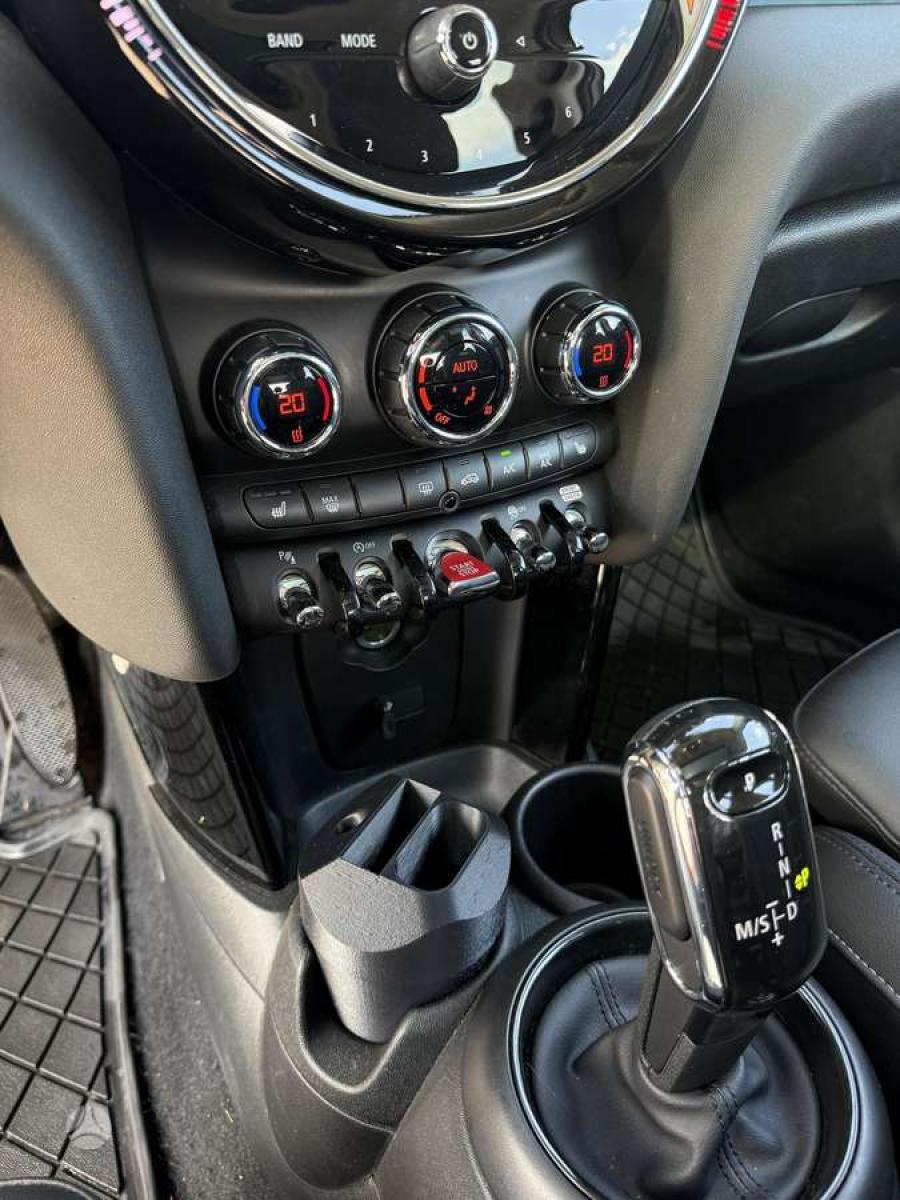 Grey MINI cooper-s 2022 in Vilnius, with an engine capacity of 2.00 L and mileage of 79 thousand km for 22000 €, photo 10 on AUTOMOTO.COM.LV