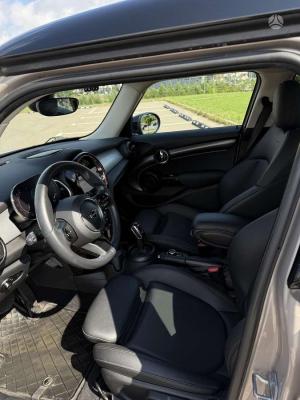 Grey MINI cooper-s 2022 in Vilnius, with an engine capacity of 2.00 L and mileage of 79 thousand km for 22000 €, photo 14 on AUTOMOTO.COM.LV