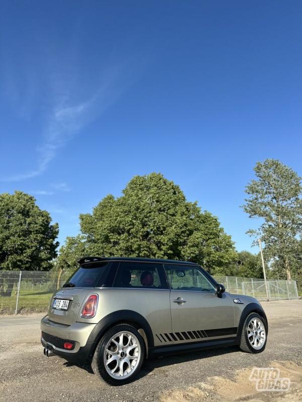 MINI cooper-s 2007 in Siauliai, with an engine capacity of 1.60 L and mileage of 124 thousand km for 3200 €, photo 4 on AUTOMOTO.COM.LV