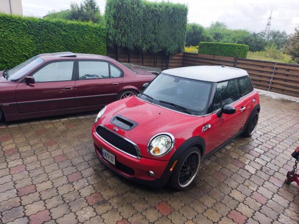 MINI cooper-s 2008 in Kaunas, with an engine capacity of 1.60 L and mileage of 160 thousand km for 3000 €, photo 3 on AUTOMOTO.COM.LV