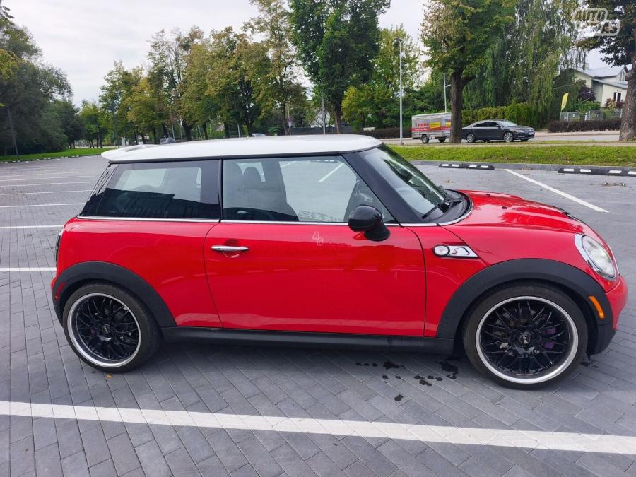 MINI cooper-s 2008 Kauņa, ar dzinēja tilpumu 1.60 L un nobraukumu 160 tūkst. km par 3000 €, foto 19 vietnē AUTOMOTO.COM.LV