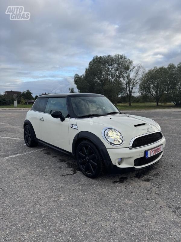 MINI cooper-s 2009 in Kaunas, with an engine capacity of 1.60 L and mileage of 124 thousand km for 3200 €, photo 4 on AUTOMOTO.COM.LV
