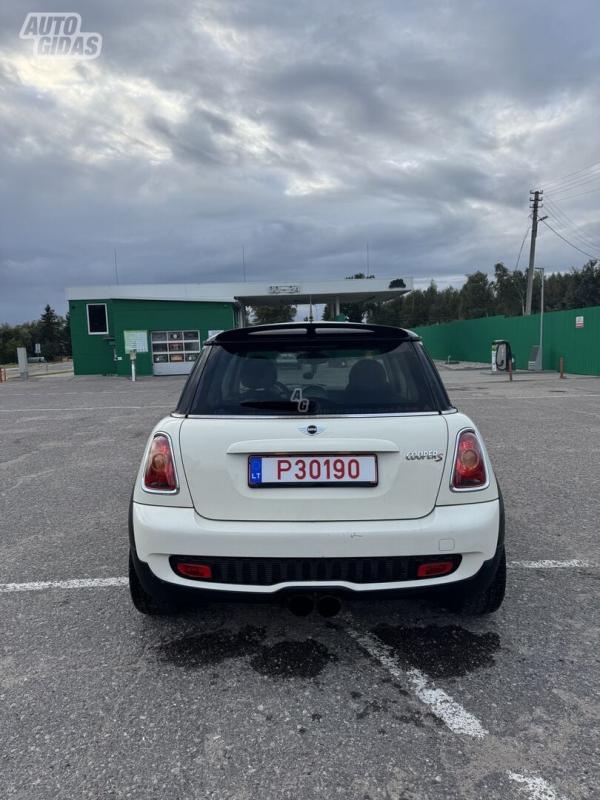 MINI cooper-s 2009 in Kaunas, with an engine capacity of 1.60 L and mileage of 124 thousand km for 3200 €, photo 7 on AUTOMOTO.COM.LV