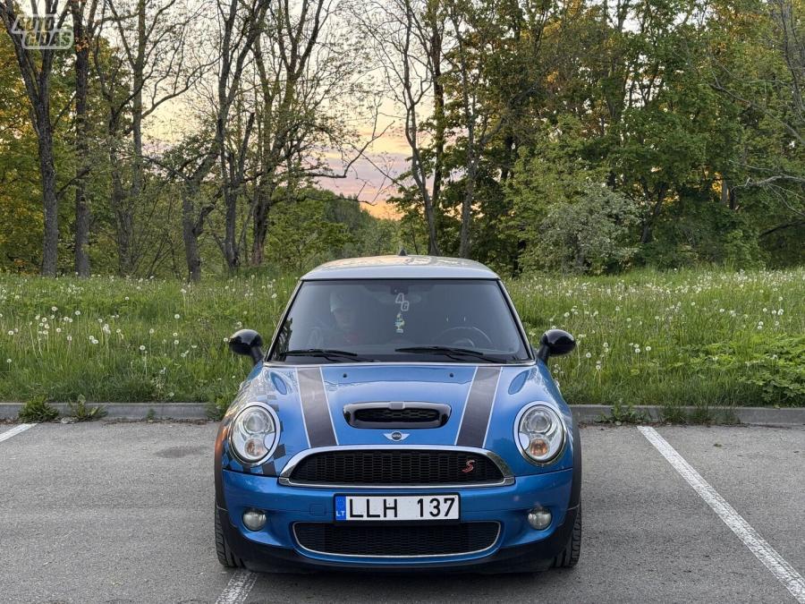 MINI cooper-s 2009 Viļņa, ar dzinēja tilpumu 1.60 L un nobraukumu 170 tūkst. km par 2250 €, foto 1 vietnē AUTOMOTO.COM.LV