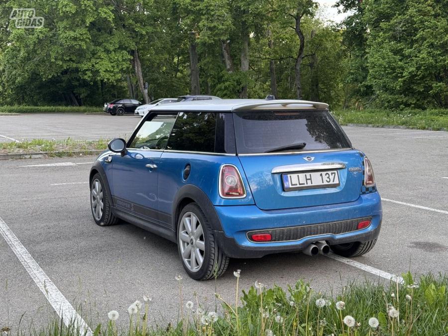 MINI cooper-s 2009 Viļņa, ar dzinēja tilpumu 1.60 L un nobraukumu 170 tūkst. km par 2250 €, foto 6 vietnē AUTOMOTO.COM.LV