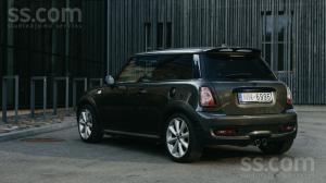 MINI cooper-s 2012 Rīga, ar dzinēja tilpumu 2.00 L un nobraukumu 258 tūkst. km par 5499 €, foto 4 vietnē AUTOMOTO.COM.LV