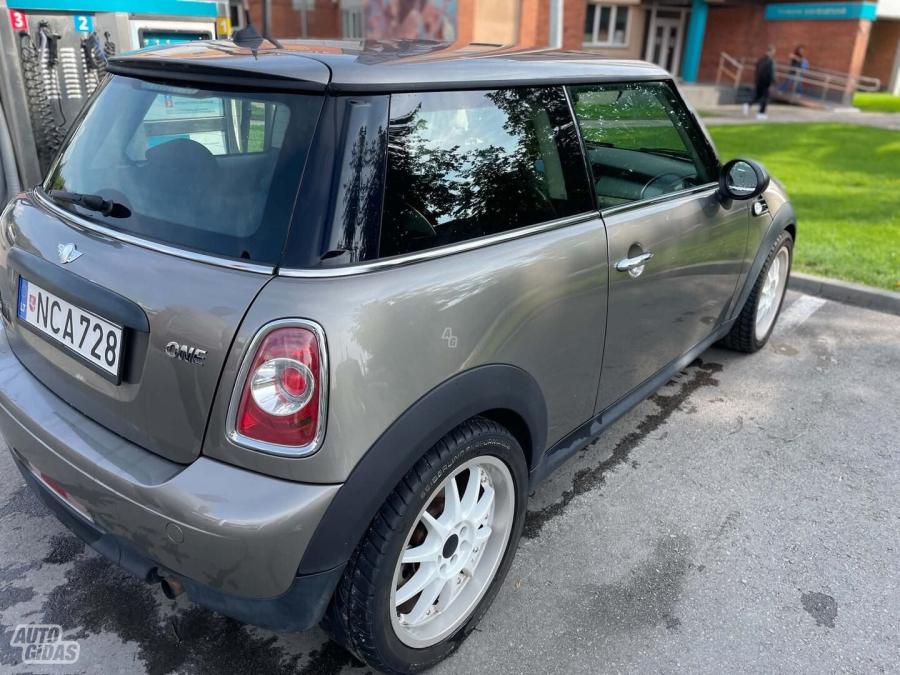 MINI cooper-s 2013 Šauļi, ar dzinēja tilpumu 1.60 L un nobraukumu 124 tūkst. km par 4200 €, foto 4 vietnē AUTOMOTO.COM.LV