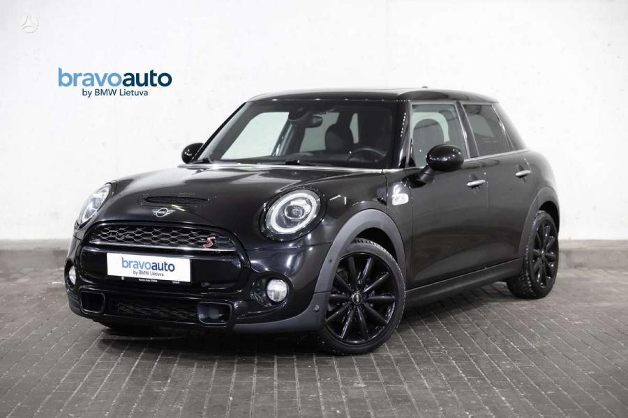 MINI cooper-s 2018 in Vilnius, with an engine capacity of 2.00 L and mileage of 84 thousand km for 19441 €, photo 1 on AUTOMOTO.COM.LV