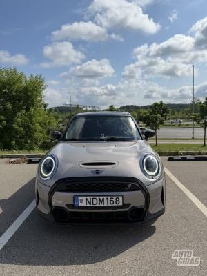 MINI cooper-s 2022 in Vilnius, with an engine capacity of 2.00 L and mileage of 79 thousand km for 22000 €, photo 4 on AUTOMOTO.COM.LV
