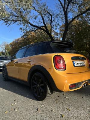 Orange MINI cooper-s 2015 in Riga, with an engine capacity of 2.00 L and mileage of 164 thousand km for 11900 €, photo 6 on AUTOMOTO.COM.LV