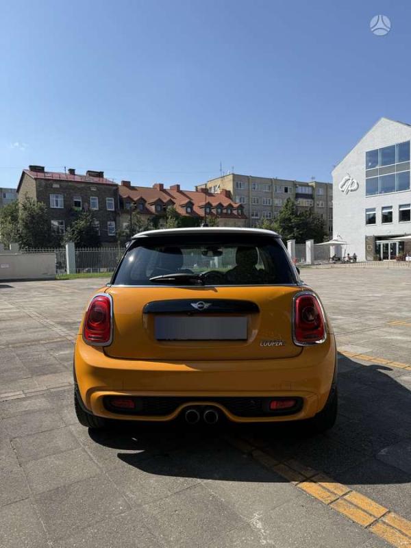 Orange MINI cooper-s 2015 in Vilnius, with an engine capacity of 2.00 L and mileage of 229 thousand km for 7900 €, photo 7 on AUTOMOTO.COM.LV