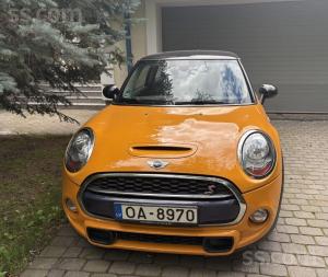 Orange MINI cooper-s 2015 in Riga, with an engine capacity of 2.00 L and mileage of 80 thousand km for 9800 €, photo 3 on AUTOMOTO.COM.LV
