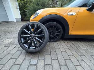 Orange MINI cooper-s 2015 in Riga, with an engine capacity of 2.00 L and mileage of 80 thousand km for 9800 €, photo 10 on AUTOMOTO.COM.LV