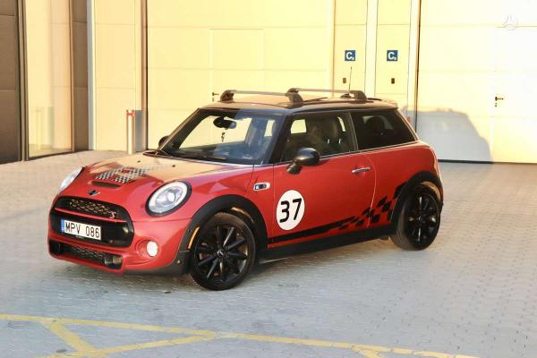 Red MINI cooper-s 2014 in Vilnius, with an engine capacity of 2.00 L and mileage of 114 thousand km for 13999 €, photo 2 on AUTOMOTO.COM.LV