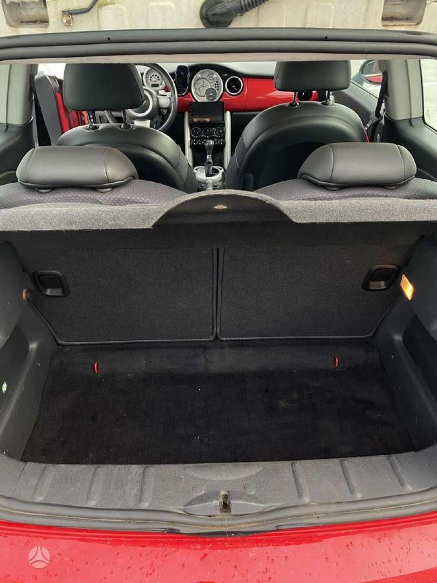 Sarkans MINI cooper-s 2005 Viļņa, ar dzinēja tilpumu 0.00 L un nobraukumu 179 tūkst. km par 2800 €, foto 9 vietnē AUTOMOTO.COM.LV
