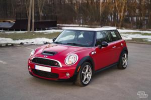 Sarkans MINI cooper-s 2007 Viļņa, ar dzinēja tilpumu 1.60 L un nobraukumu 144 tūkst. km par 3750 €, foto  vietnē AUTOMOTO.COM.LV