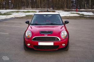 Red MINI cooper-s 2007 in Vilnius, with an engine capacity of 1.60 L and mileage of 144 thousand km for 3750 €, photo 11 on AUTOMOTO.COM.LV
