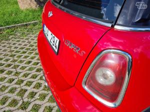 Red MINI cooper-s 2008 in Vilnius, with an engine capacity of 1.60 L and mileage of 133 thousand km for 3000 €, photo 23 on AUTOMOTO.COM.LV