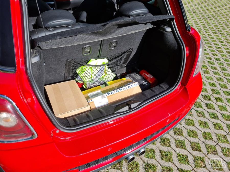 Red MINI cooper-s 2008 in Vilnius, with an engine capacity of 1.60 L and mileage of 133 thousand km for 3000 €, photo 36 on AUTOMOTO.COM.LV