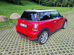 Red MINI cooper-s 2008 in Vilnius, with an engine capacity of 1.60 L and mileage of 133 thousand km for 3000 €, photo 8 on AUTOMOTO.COM.LV