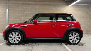 Sarkans MINI cooper-s 2009 Tallina, ar dzinēja tilpumu 1.60 L un nobraukumu 217 tūkst. km par 5990 €, foto 4 vietnē AUTOMOTO.COM.LV