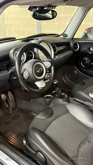Sarkans MINI cooper-s 2009 Tallina, ar dzinēja tilpumu 1.60 L un nobraukumu 217 tūkst. km par 5990 €, foto 9 vietnē AUTOMOTO.COM.LV