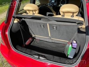 Red MINI cooper-s 2009 in Tallinn, with an engine capacity of 1.60 L and mileage of 122 thousand km for 7999 €, photo 10 on AUTOMOTO.COM.LV