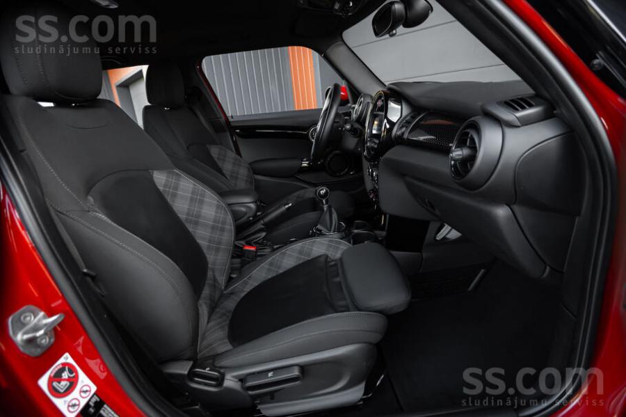 Sarkans MINI cooper-s 2016 Jelgava, ar dzinēja tilpumu 2.00 L un nobraukumu 0 tūkst. km par 8950 €, foto 24 vietnē AUTOMOTO.COM.LV