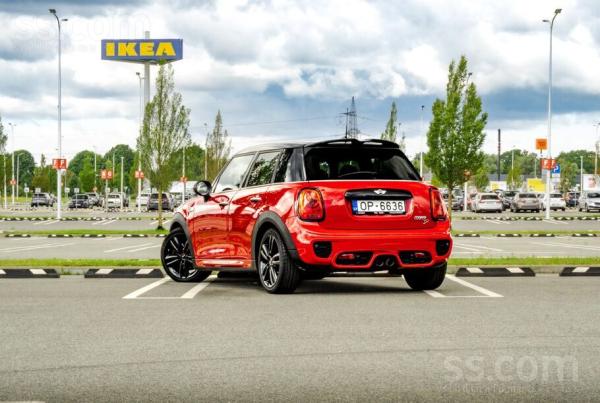 Sarkans MINI cooper-s 2016 Rīga, ar dzinēja tilpumu 2.00 L un nobraukumu 269 tūkst. km par 11490 €, foto 8 vietnē AUTOMOTO.COM.LV
