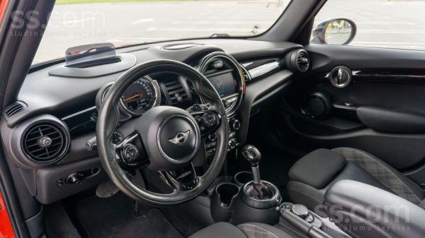 Sarkans MINI cooper-s 2016 Rīga, ar dzinēja tilpumu 2.00 L un nobraukumu 269 tūkst. km par 11490 €, foto 10 vietnē AUTOMOTO.COM.LV