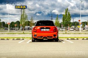 Red MINI cooper-s 2016 in Riga, with an engine capacity of 2.00 L and mileage of 269 thousand km for 10590 €, photo 7 on AUTOMOTO.COM.LV